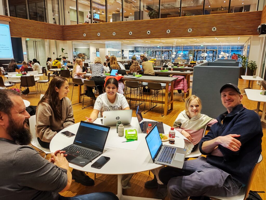 Forside I Coding Pirates Danmark - Coding Pirates Denmark